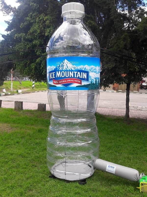 Custom Giant Inflatable Bottles and Cans | Product Replicas