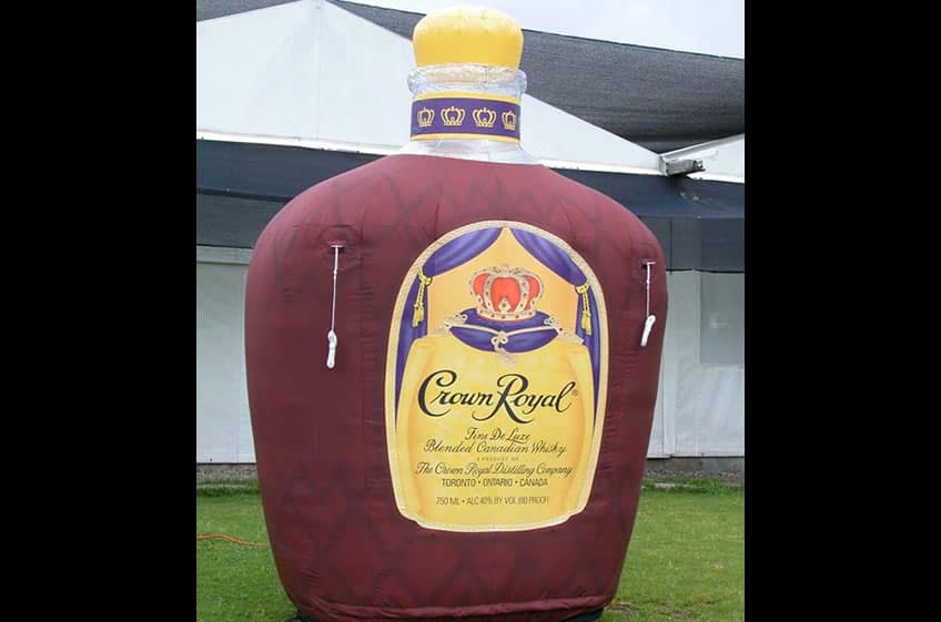 Custom Giant Inflatable Bottles and Cans | Product Replicas